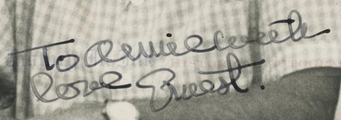 Ernest Hemingway Autograph - signed photo at a bullfight in Spain, 1959