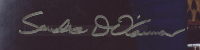 Sandra Day O'Connor Autograph - signed official color portrait